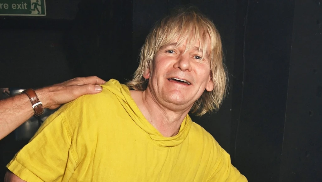 89FM - A Rádio Rock - The Who demite pela segunda vez o baterista Zak ...